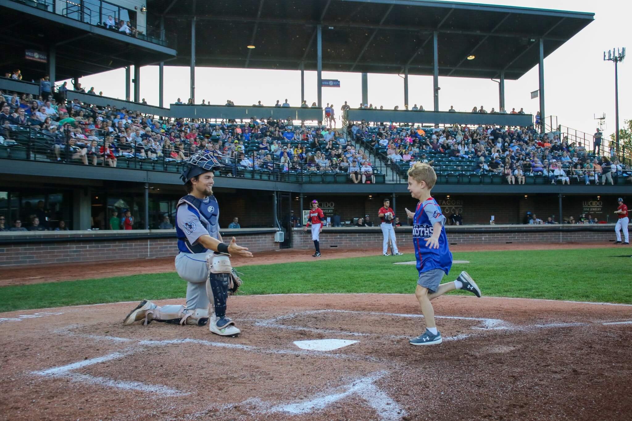 GIVEAWAY: Family Game Day with United Shore Professional Baseball ... GIVEAWAY: Family Game Day with United Shore Professional Baseball ...
