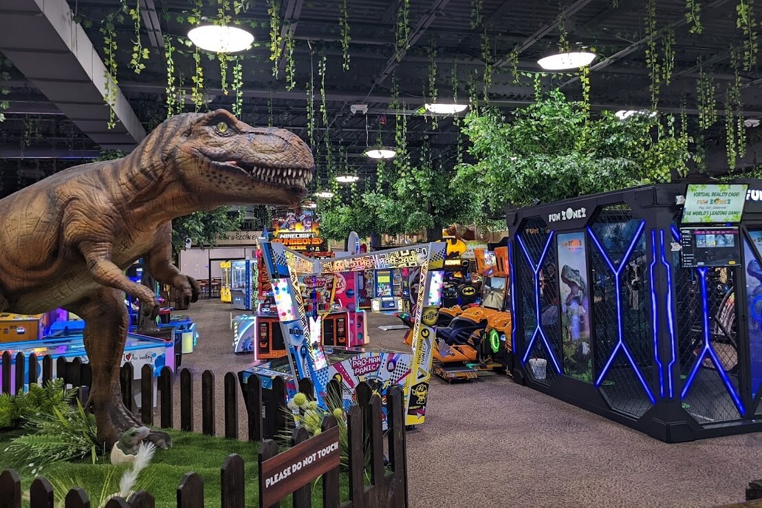 Find Dinosaur Themed Indoor Amusement At Fun ZoneZ - LittleGuide Detroit