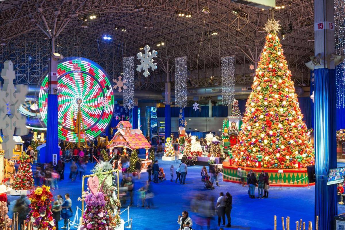 The Ultimate Guide To Visiting Chicago With Kids During The Holidays ...