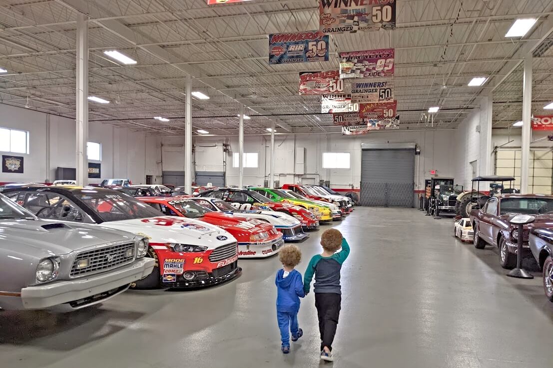 The Best Places To Take A Car Lover In Metro Detroit - LittleGuide Detroit