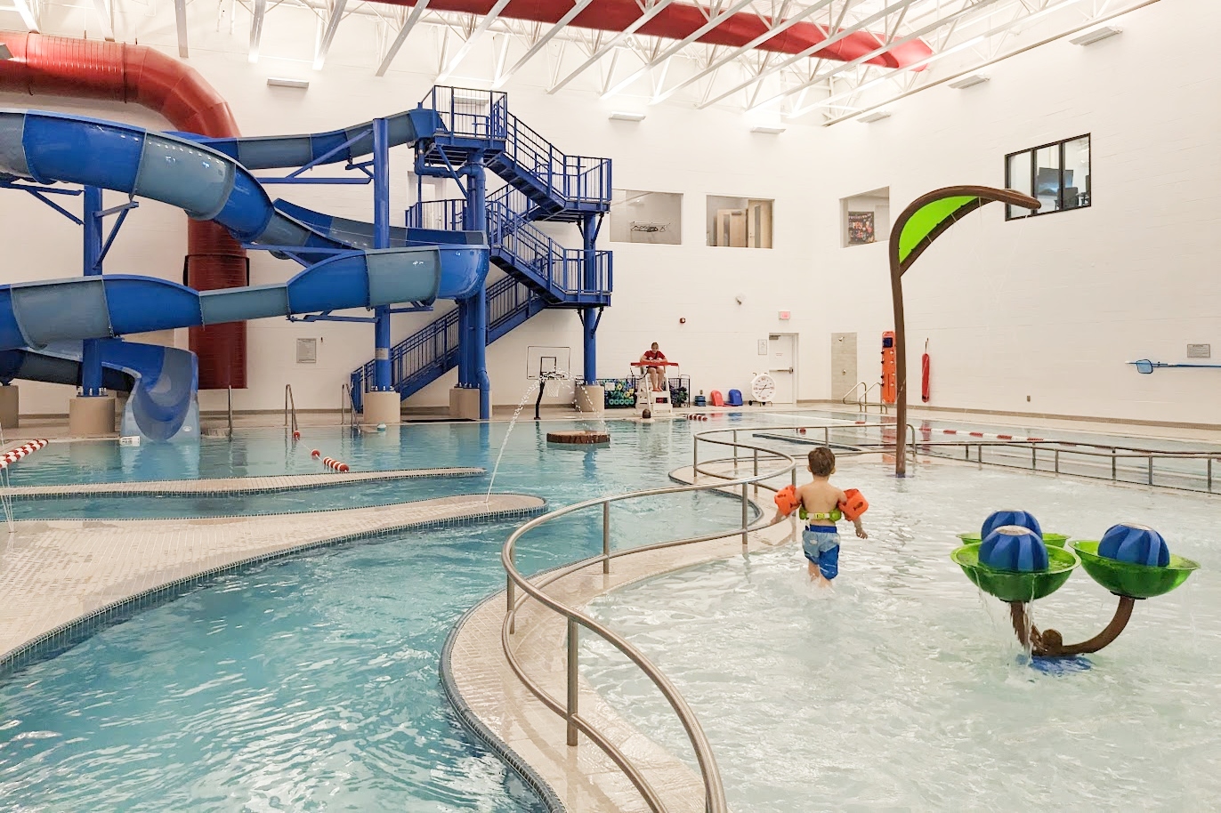 Indoor Family Pools and Waterparks In Metro Detroit - LittleGuide Detroit