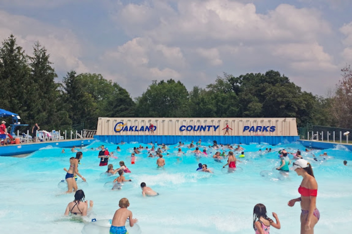 Waterford Oaks Wave Pool Opens For Summer - LittleGuide Detroit