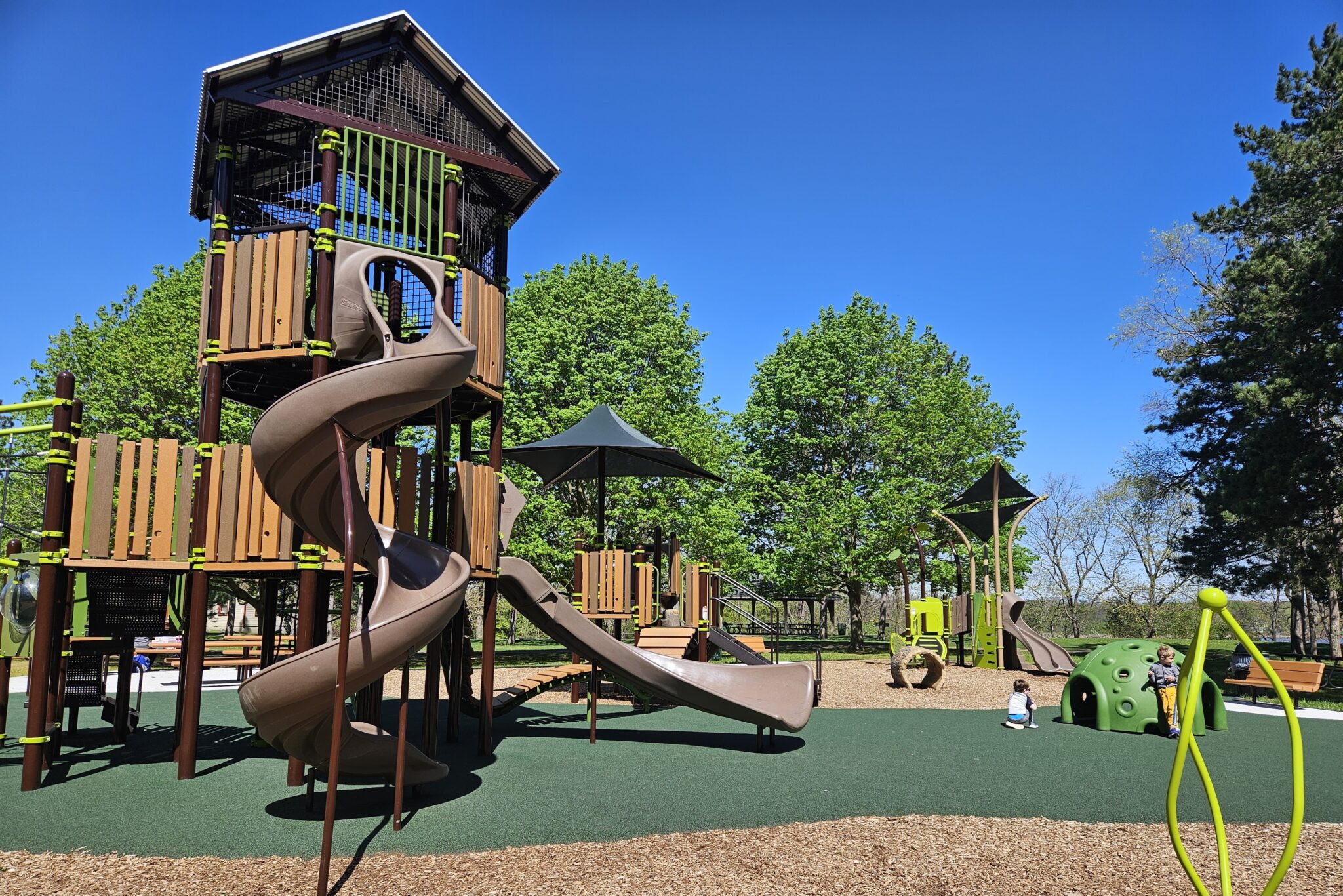 Summer Guide to Dodge Park in Sterling Heights - LittleGuide Detroit