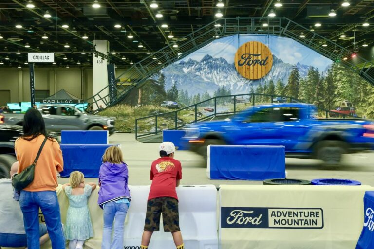 Winter Bucket List: 101 Fun Activities for Kids in Michigan ...