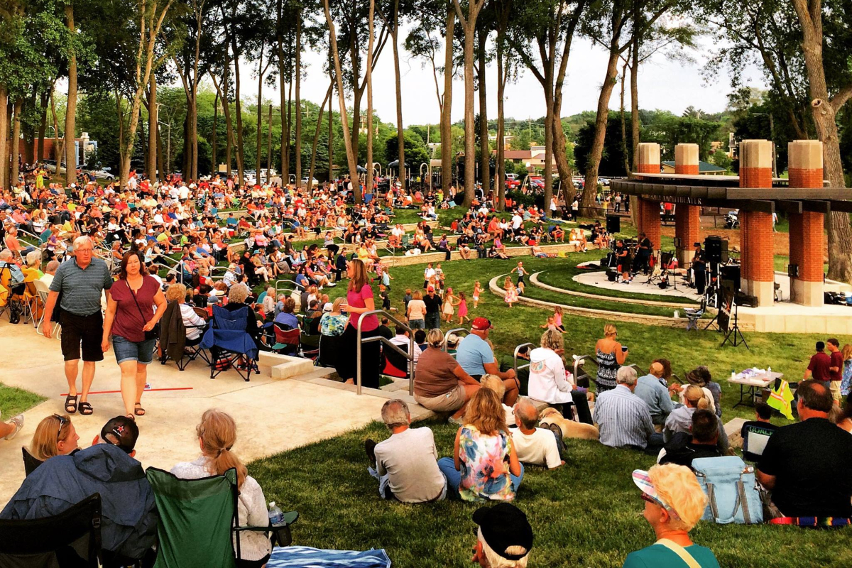 Summer Concerts at the LaFontaine Family Amphitheater - LittleGuide Detroit