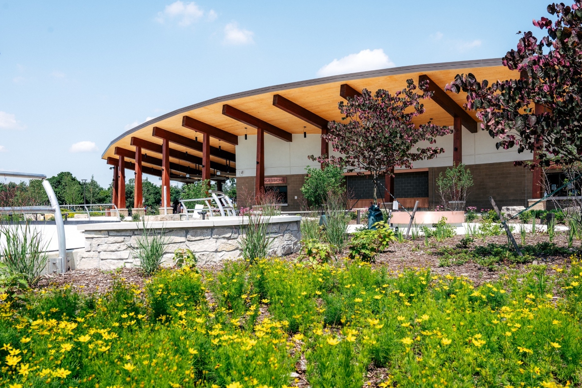 TOP REASONS TO VISIT TROY THIS SUMMER - LittleGuide Detroit