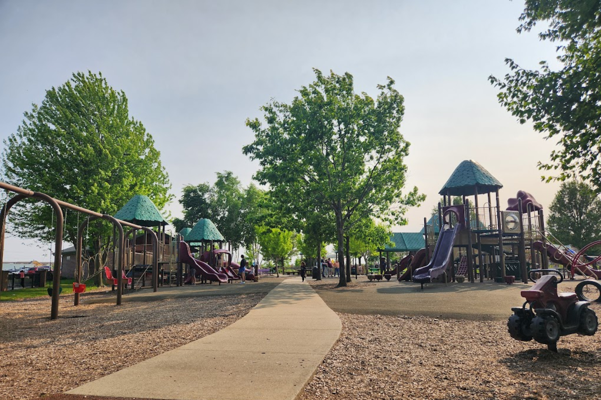 Krossroads Park (Rainbow Park) - Saginaw - LittleGuide Detroit