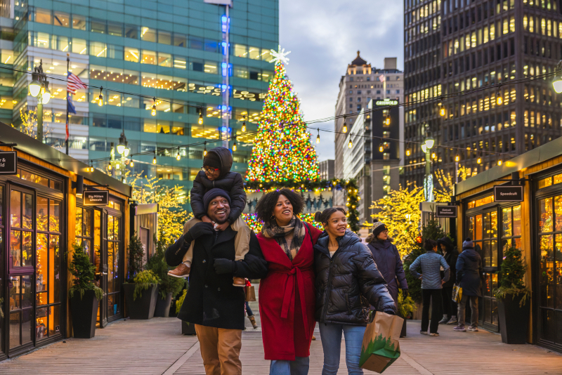 Downtown Detroit Markets + Cadillac Lodge Return For The Holiday Season ...