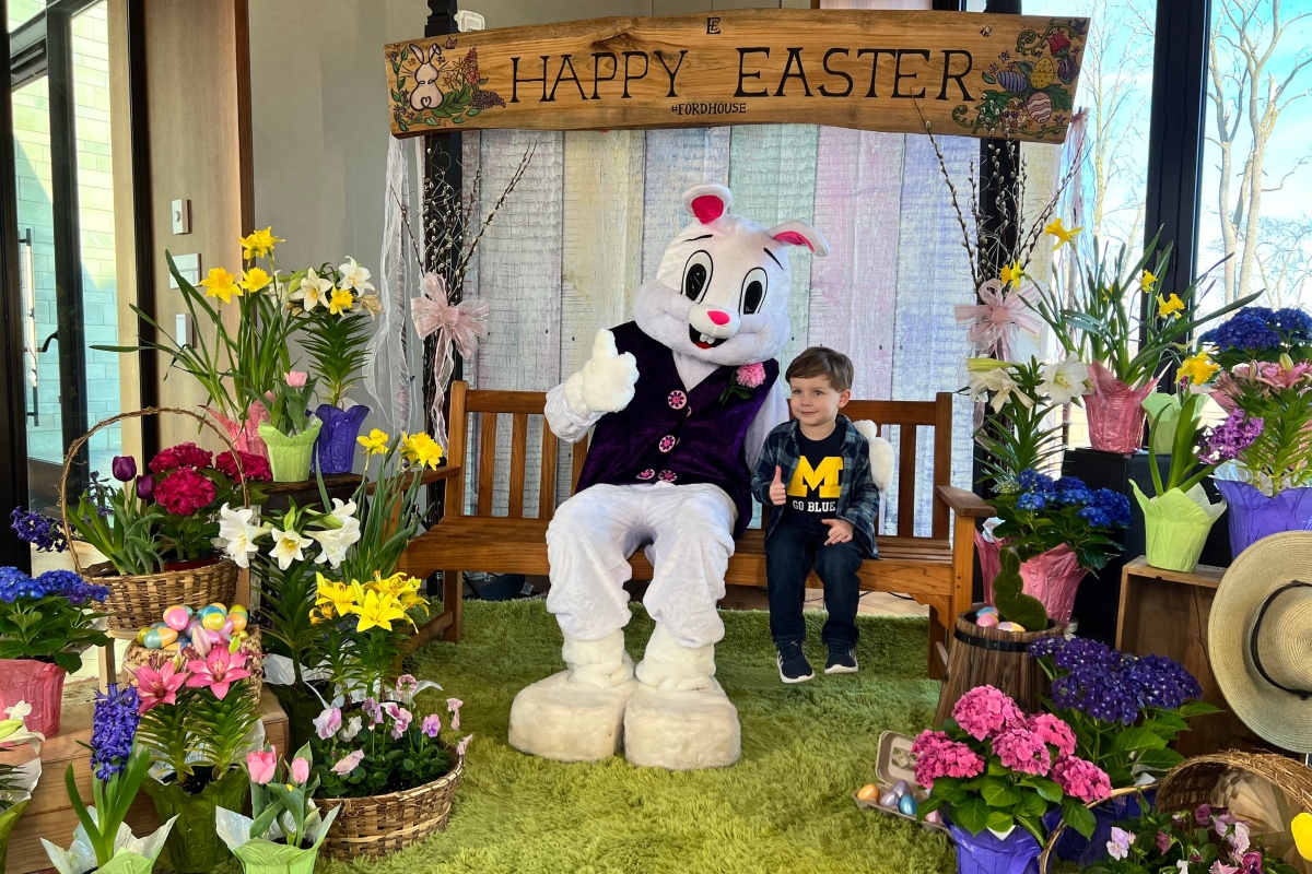 Sensory-Friendly Easter Bunny Photos - LittleGuide Detroit