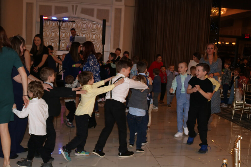 Mother Son Date Night Dance - LittleGuide Detroit