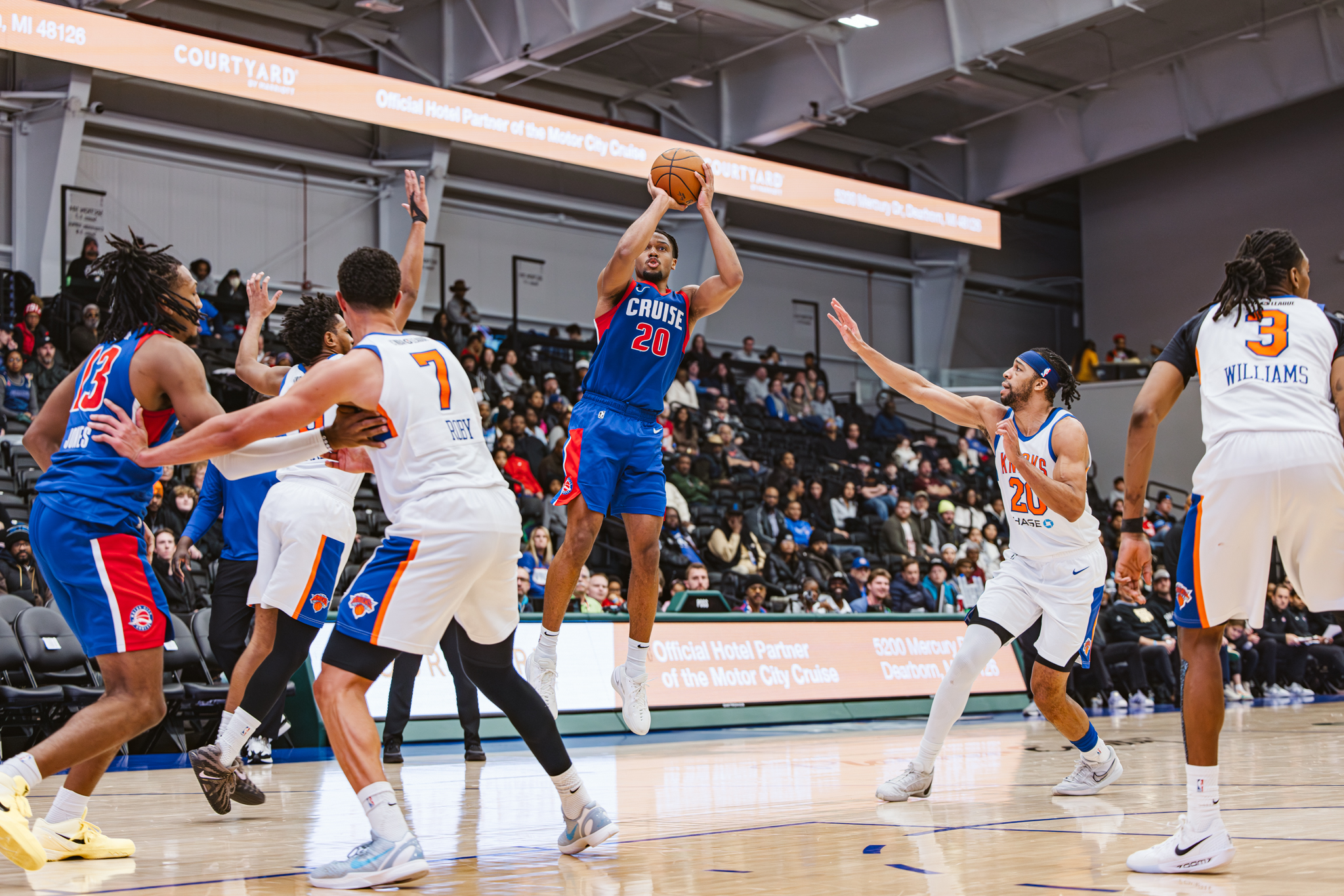 Motor City Cruise: A Slam-Dunk Family Night Out in Metro Detroit ...